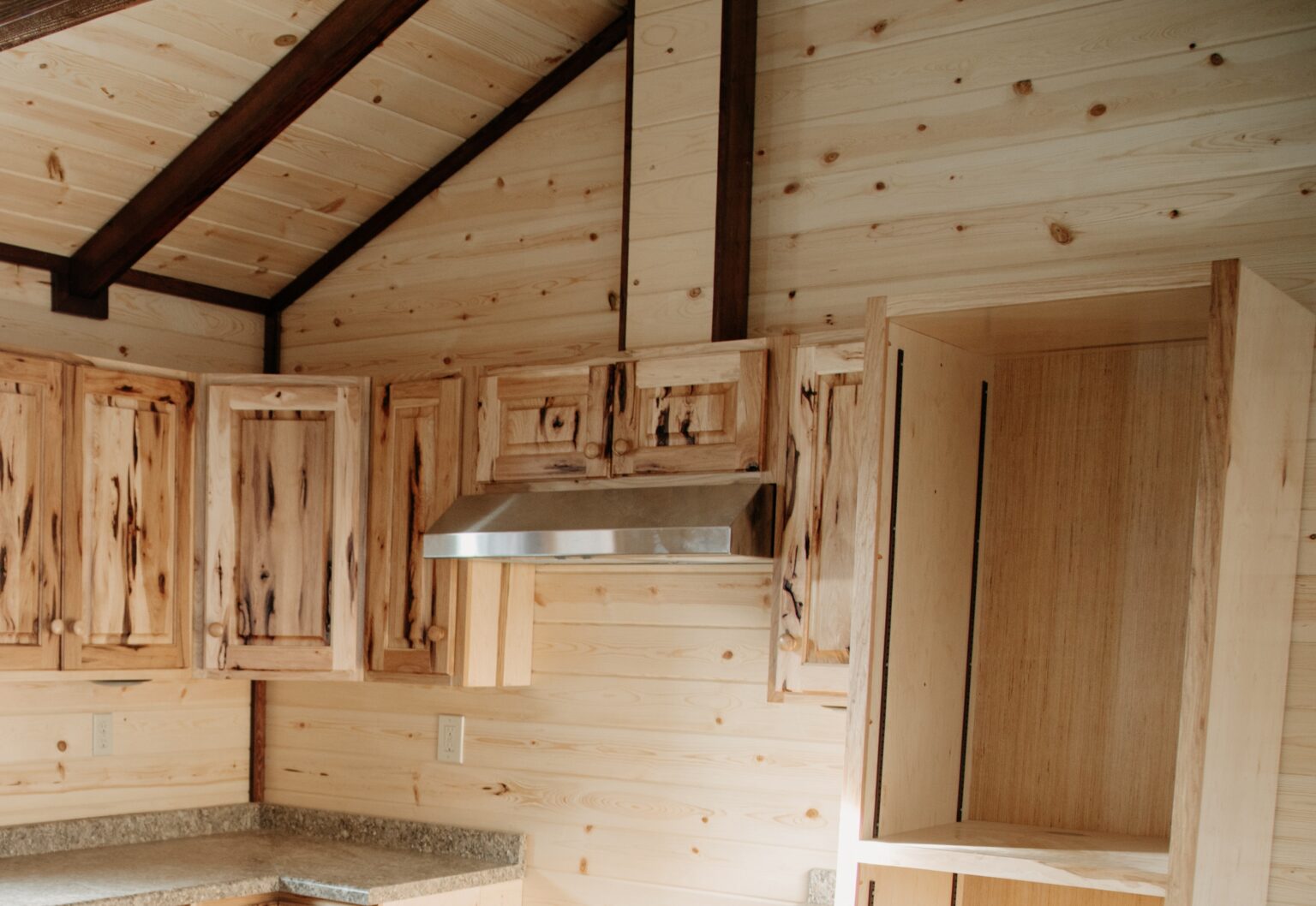 Log Cabins - Gallery - Trailside Structures LLC