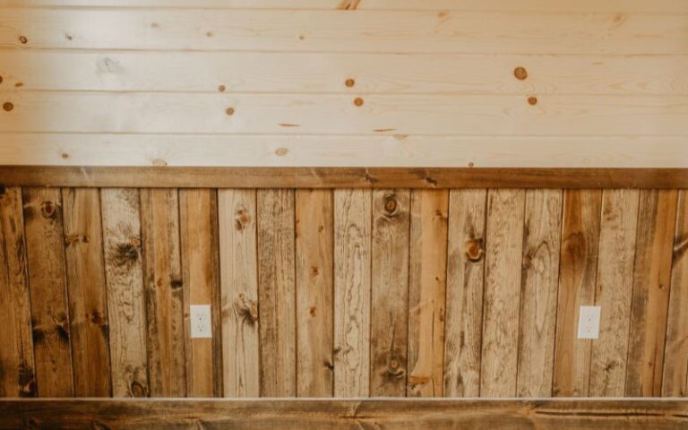 Glacier Log Cabins - Trailside Structures LLC